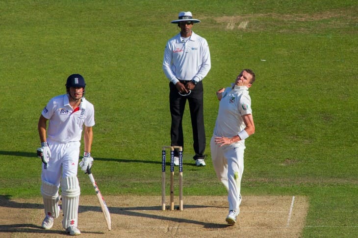 Cricket Umpires: Roles & Challenges - Cricket Mates
